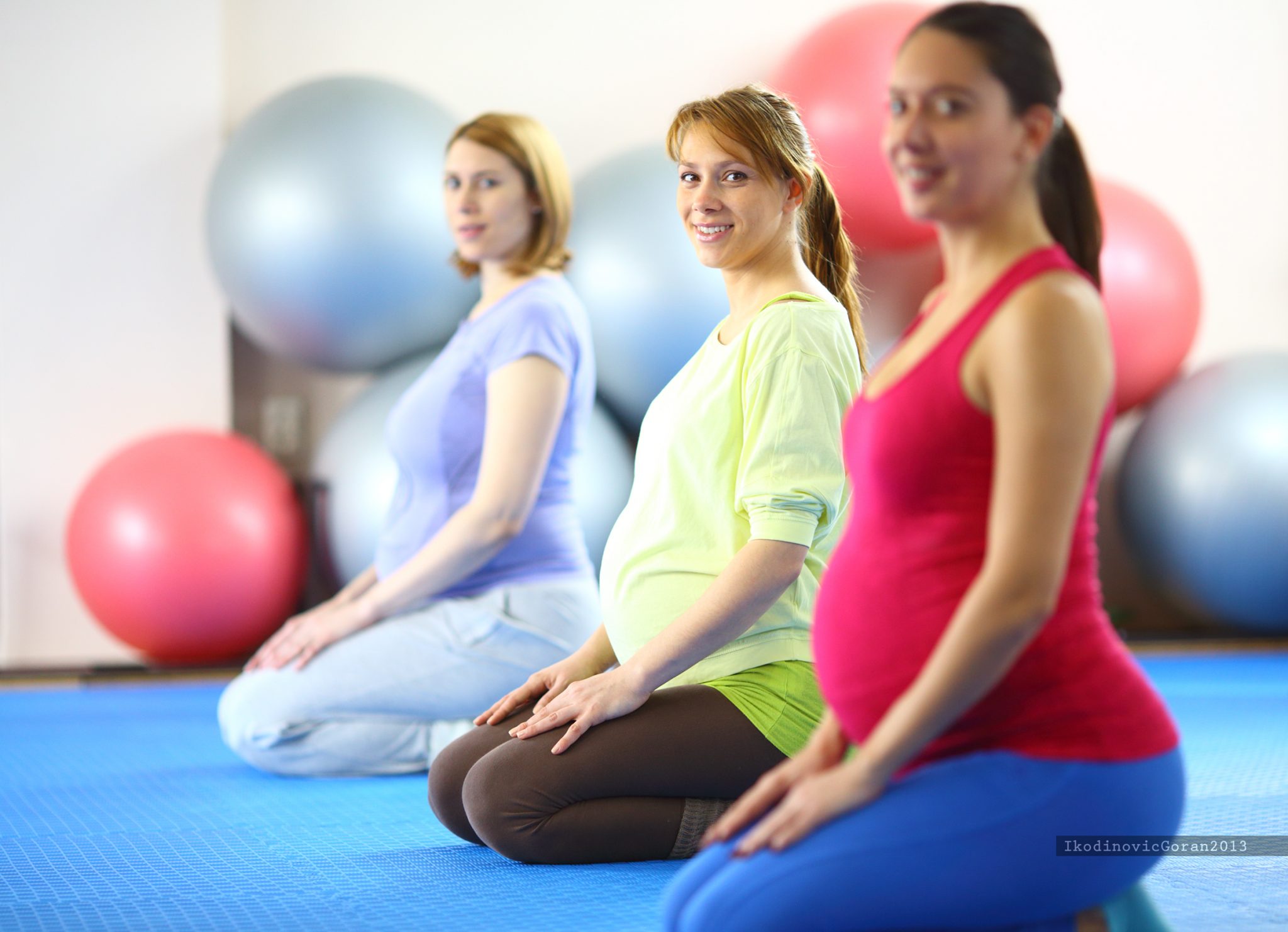 postnatal program, postnatal pilates, postnatal yoga